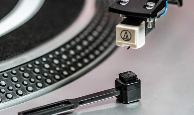 How to Clean Record Player Needle [Updated 2026 ]